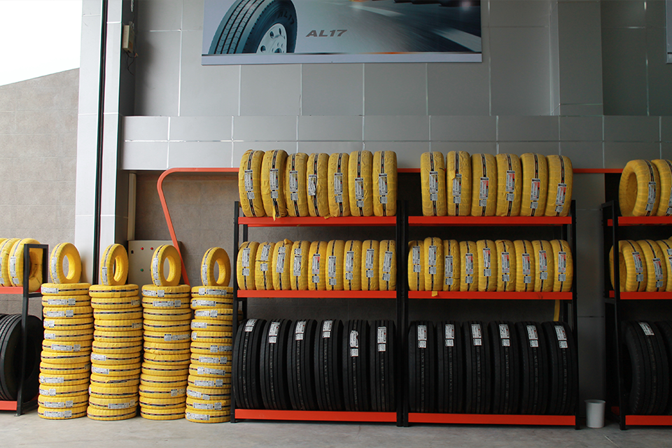 About Us – Tire Mall – Al-Dyar Al-Khadhraa